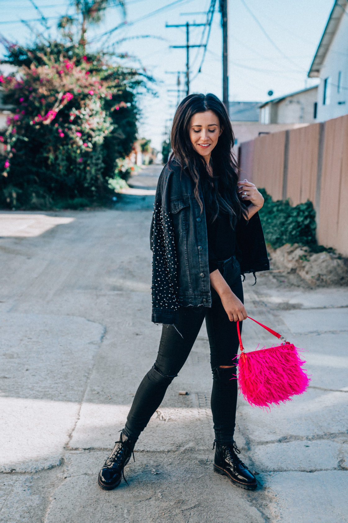 DESIGNER INSPIRED: DIY FEATHER BAG