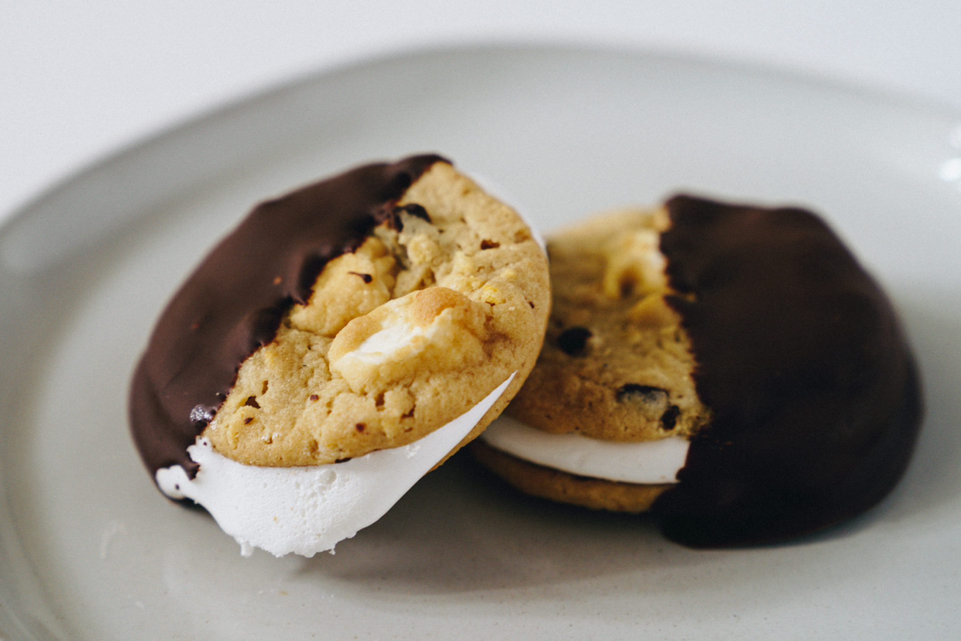 MILK BAR CORNFLAKE CHOCOLATE CHIP WHOOPIE PIES