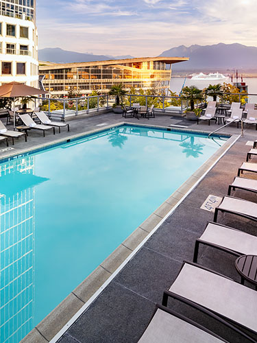Travel Guide: The Top 30 Luxury Hotels in Canada