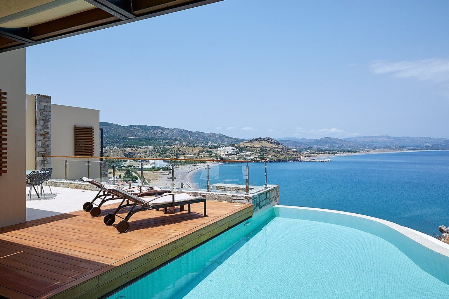 The Most Beautiful Hotels in Greece for Your Honeymoon