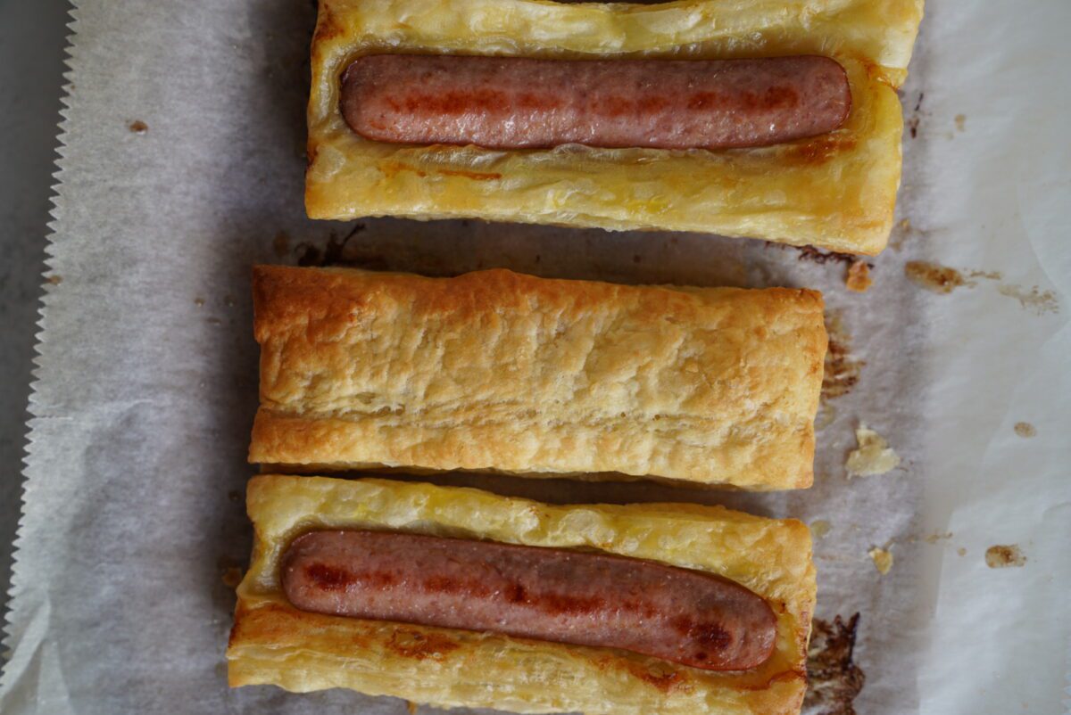 Viral Recipe: Upside Down Puff Pastry Hot Dog Hack